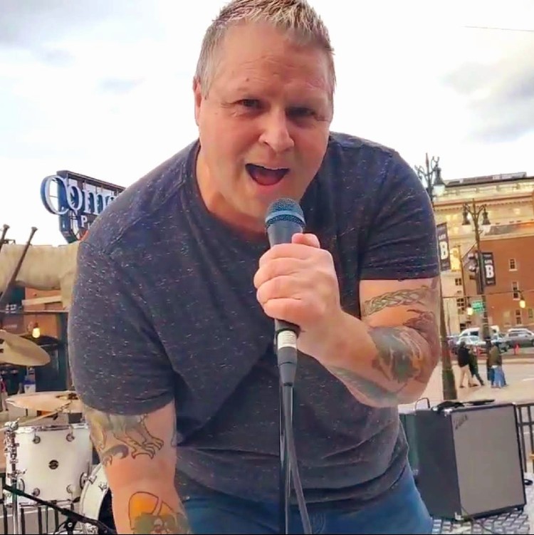 Royal Treatment – Greg Paddock Celebrates a Regal Relationship on ‘Love ...