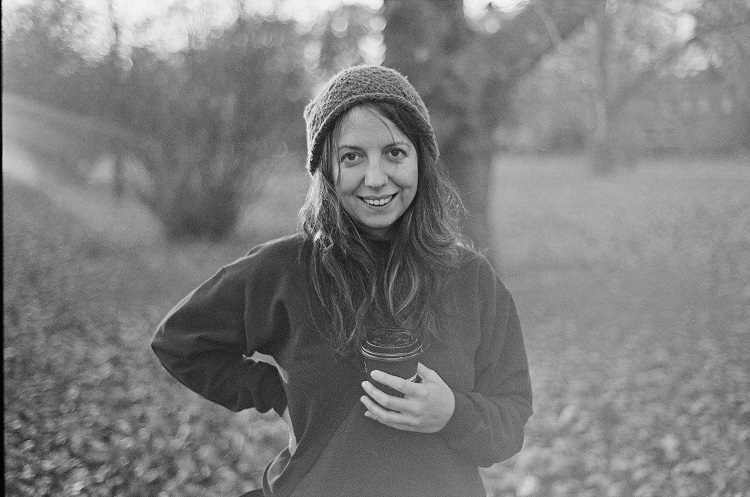 Dearly Departed – Emily Rose Honors Late Singer-Songwriters Through ...